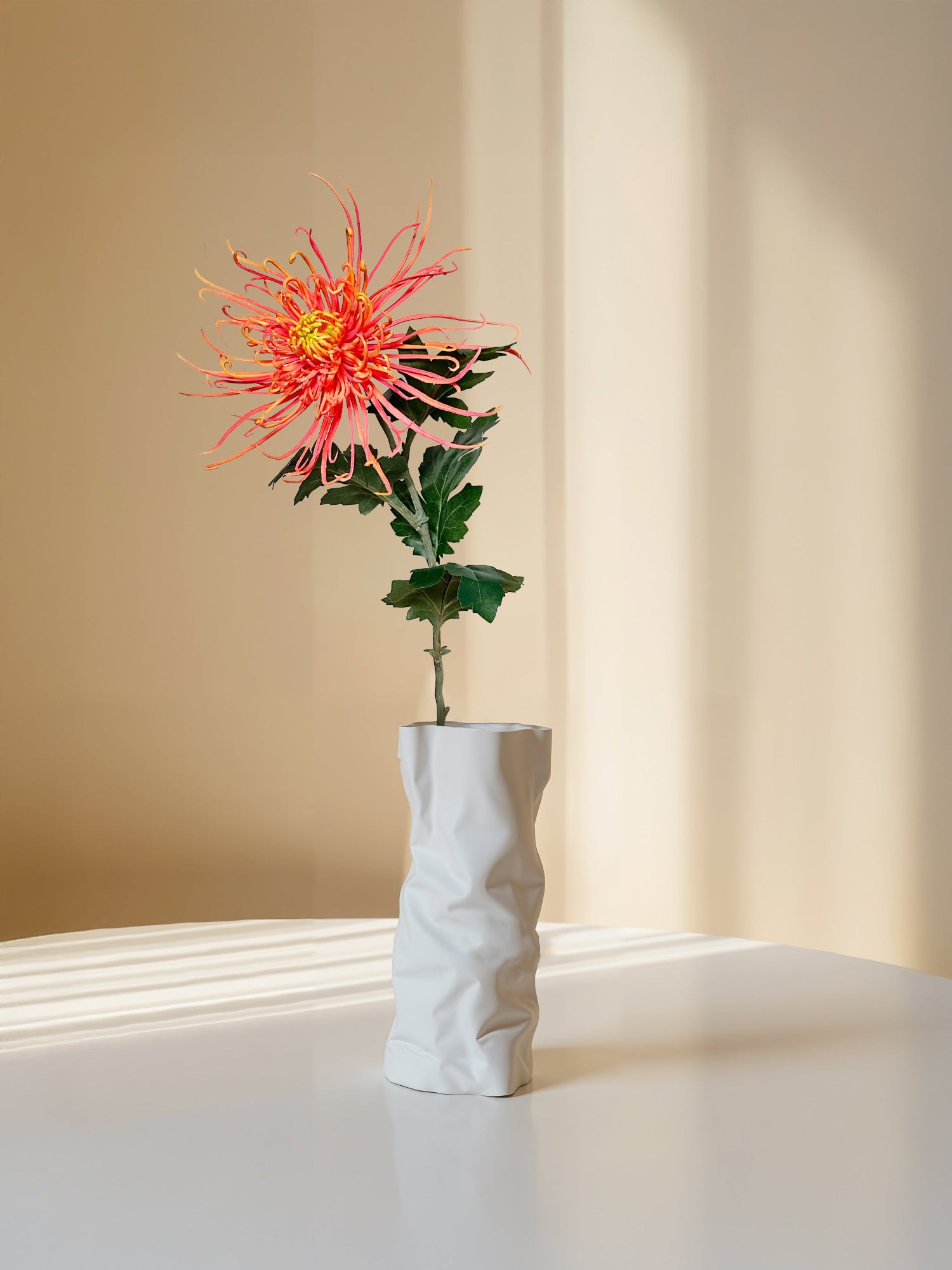 30" Realistica™ Chrysanthemum shaped like Fiery Trees - Orange – AMARANTON